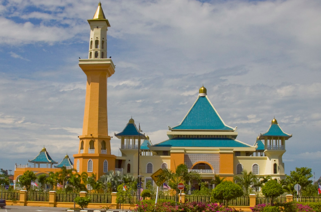 Masjid Bersejarah yang Boleh Dilawati di Melaka